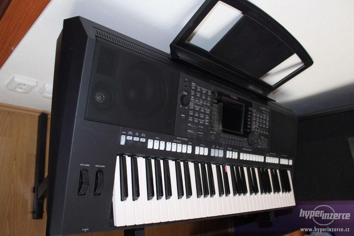Yamaha PSR S 750 - bazar - Hyperinzerce.cz