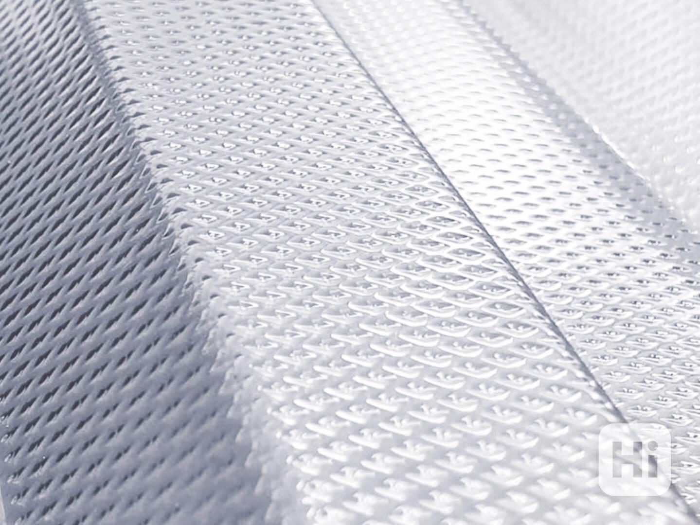 Polykarbonátová deska Microprisma - bazar - Hyperinzerce.cz