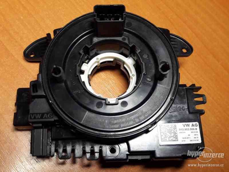 Multifunkční podvolantová jednotka 5K0953569B / E - bazar - Hyperinzerce.cz