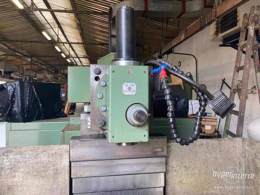 Nástrojářská frézka TOS FNG 32 CNC - bazar - Hyperinzerce.cz