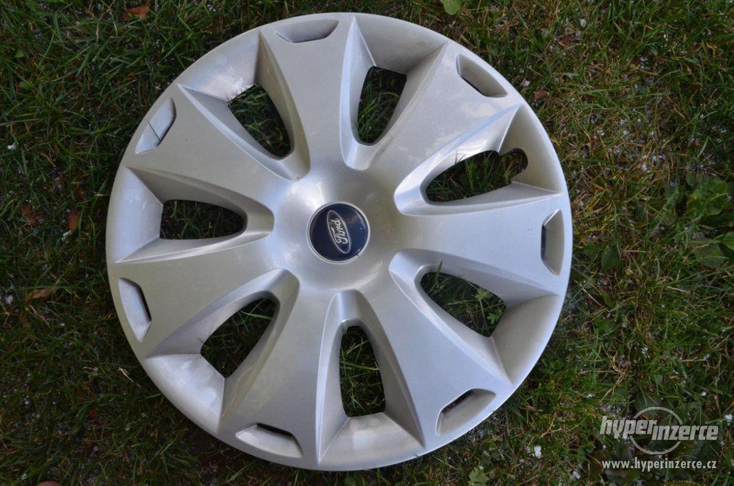 Poklice na kola Ford 16" - bazar - Hyperinzerce.cz