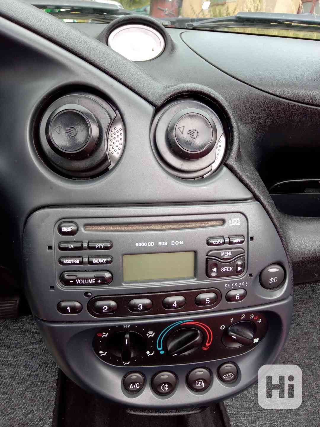 Ford Streetka Cabriolet - bazar - Hyperinzerce.cz