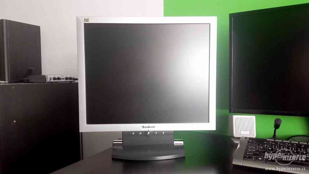 LCD monitor ViewSonic VA702 - bazar - Hyperinzerce.cz