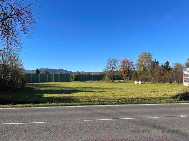 Prodej pozemku ke komerčnímu využití v Třinci,Nebory. - bazar - Hyperinzerce.cz