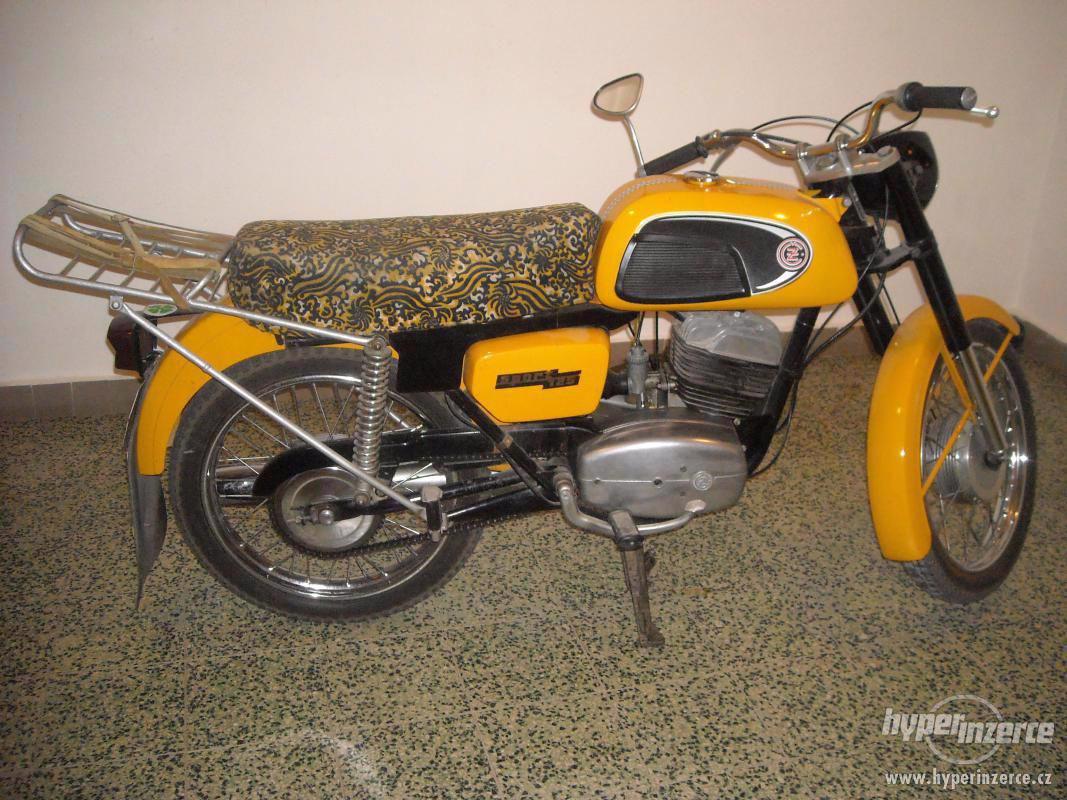 Moto CZ 125 (476,01) - bazar - Hyperinzerce.cz
