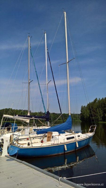 Plachetnice Trapper 28 - 400 - bazar - Hyperinzerce.cz