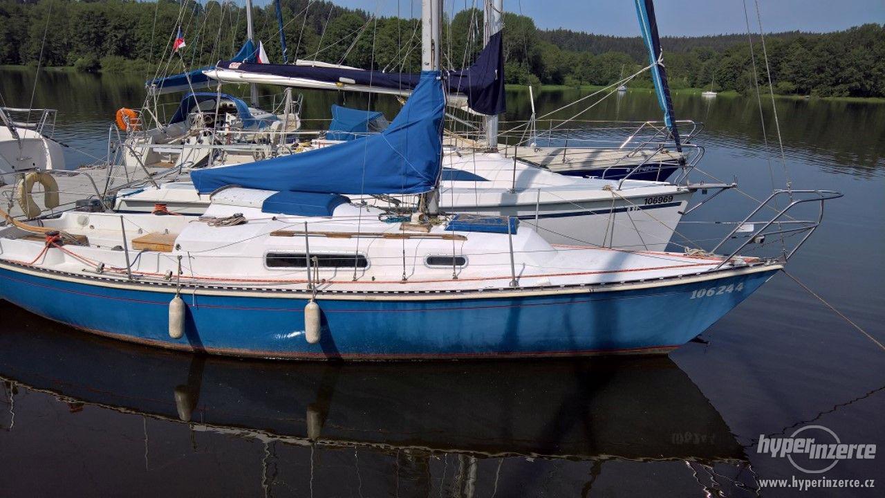 Plachetnice Trapper 28 - 400 - bazar - Hyperinzerce.cz