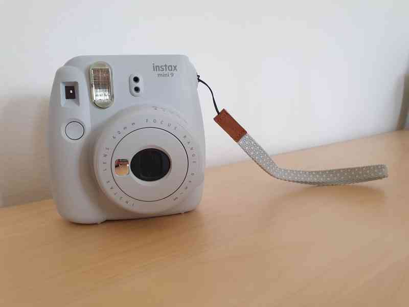 Instax 9 mini - bazar - Hyperinzerce.cz