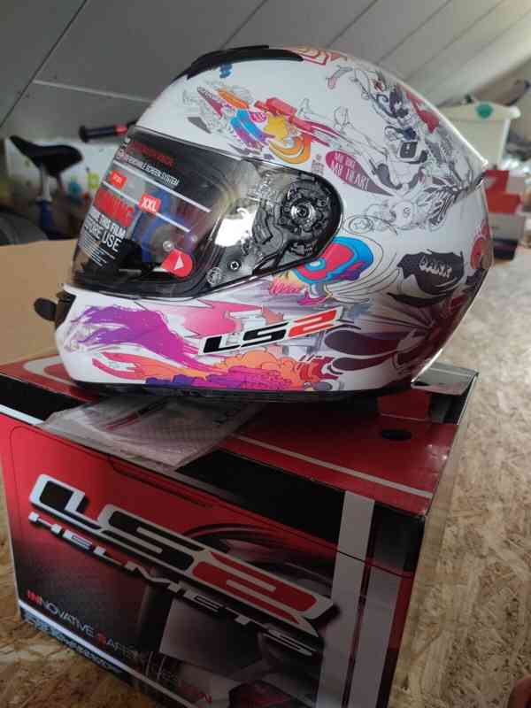 Silniční přilba LS2 FF351 Comic - bazar - Hyperinzerce.cz