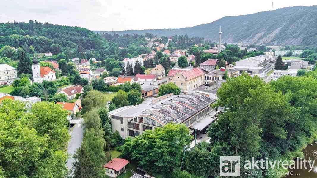 Prodej stavebního pozemku, 970 m2 - Vrané nad Vltavou - bazar - Hyperinzerce.cz