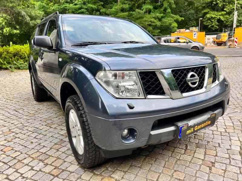 Nissan Pathfinder 2.5 dCi 7míst 128kw - bazar - Hyperinzerce.cz