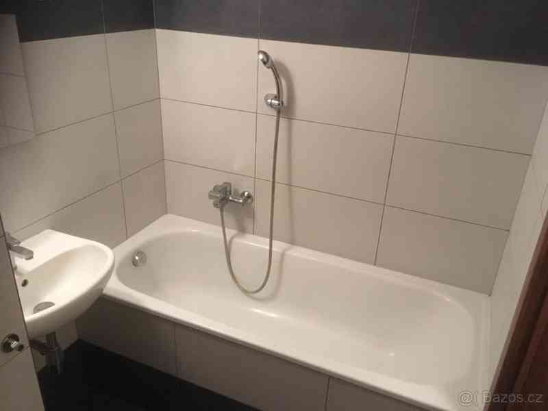 Prodej bytu 1+kk 27 m2 Praha Prosek - bazar - Hyperinzerce.cz