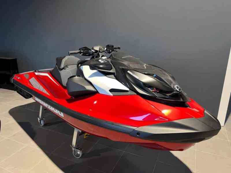 2024 SEA-DOO RXP-X 325 IBR JETSKI - bazar - Hyperinzerce.cz