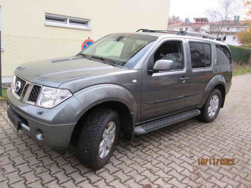 Nissan Pathfinder 2.5 dCi Premium 128kw - bazar - Hyperinzerce.cz