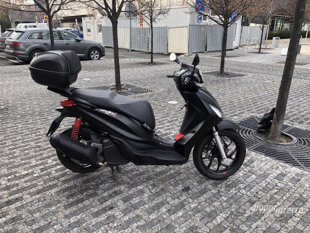 Piaggio Medley 125 S ABS 2020 Nero Opaco s plnou výbavou - bazar - Hyperinzerce.cz
