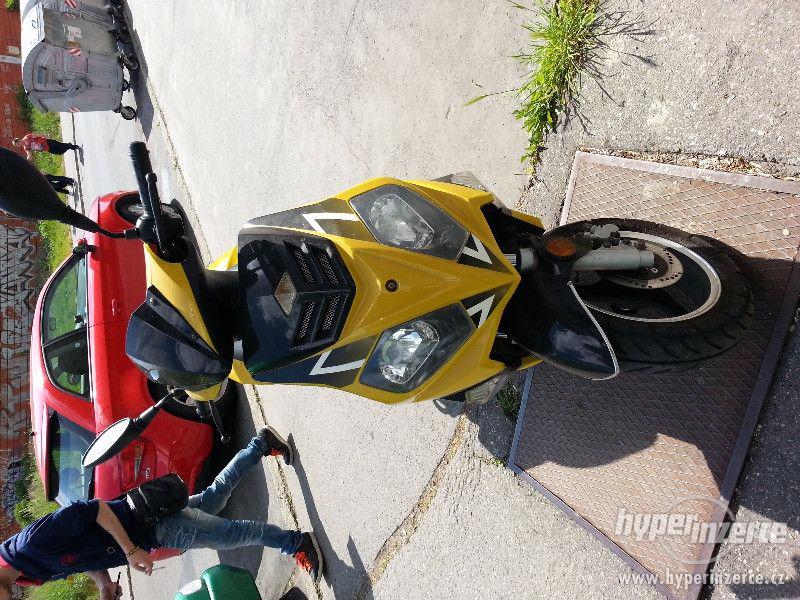 Prodám skútr Maxon - bazar - Hyperinzerce.cz