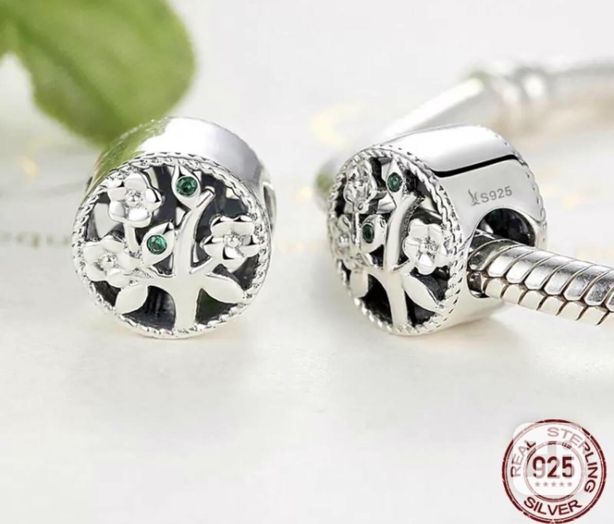Krásný stříbrný Pandora přívěsek strom života - bazar - Hyperinzerce.cz