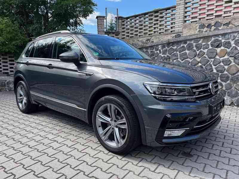 VW Tiguan R-line 2.0 TDI-140 kW, 4M, DSG, Full Led, Navi - bazar ...