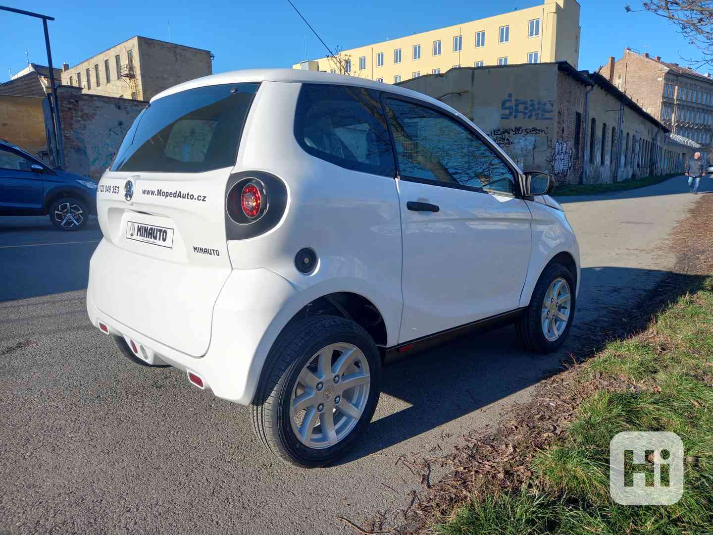 AIXAM Access AUTO OD 15 LET - bazar - Hyperinzerce.cz