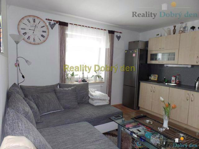 Pronájem 2+kk s balkonem, 28. října, Opava - bazar - Hyperinzerce.cz