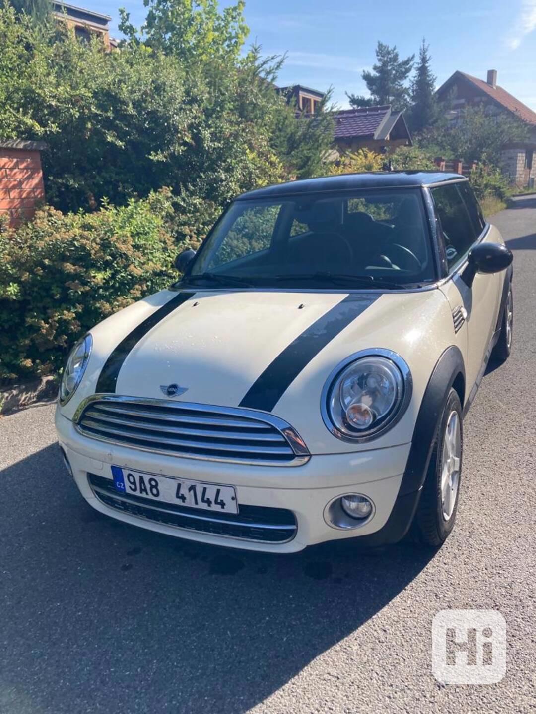 Mini Cooper 1,6 - bazar - Hyperinzerce.cz