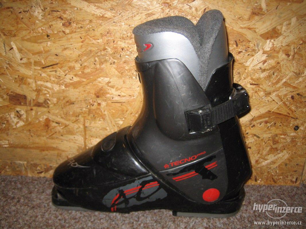 Lyžařské boty Tecno Pro T40 vel. 25,5 - bazar - Hyperinzerce.cz