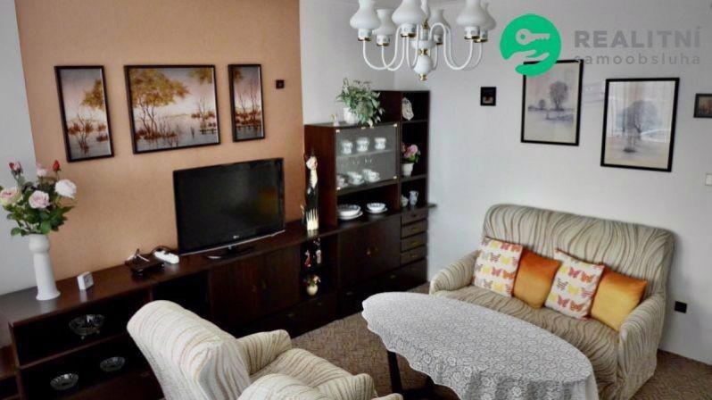 Byt 3+1 Hradec Králové - bazar - Hyperinzerce.cz