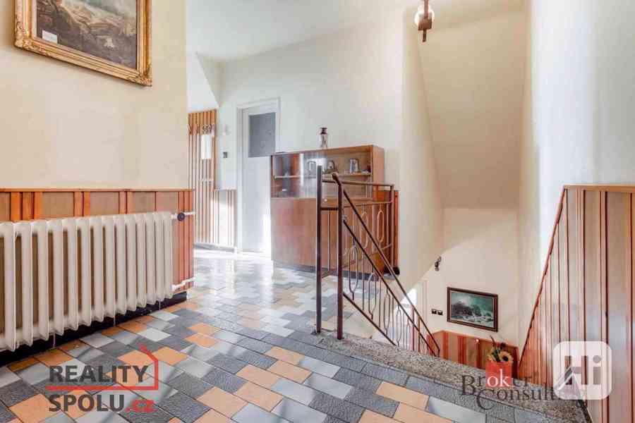 Prodej, Rodinné domy, 208 m2 - - bazar - Hyperinzerce.cz