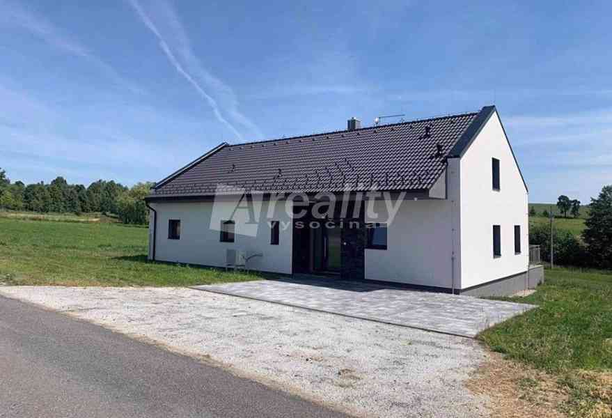 Prodej novostavby rodinného domu, 185 m2, pozemek 1.043 m2, Cerekvička-Rosice - bazar ...