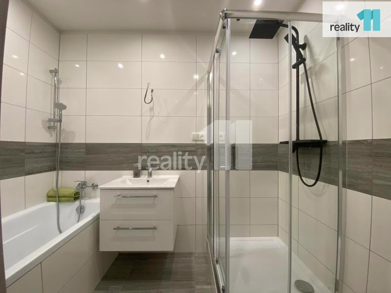 prodej bytu 3+1+L Zhořelecká ul. - bazar - Hyperinzerce.cz