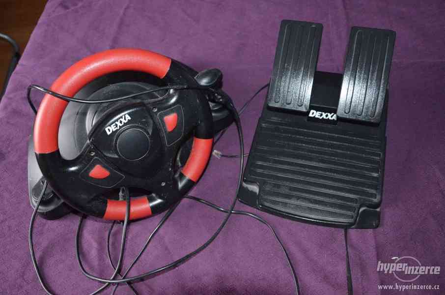 Hrací volant na PC - bazar - Hyperinzerce.cz