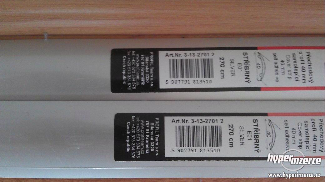 Přechodové lišty 40 mm – oblé, samolepící, stříbrné - bazar - Hyperinzerce.cz