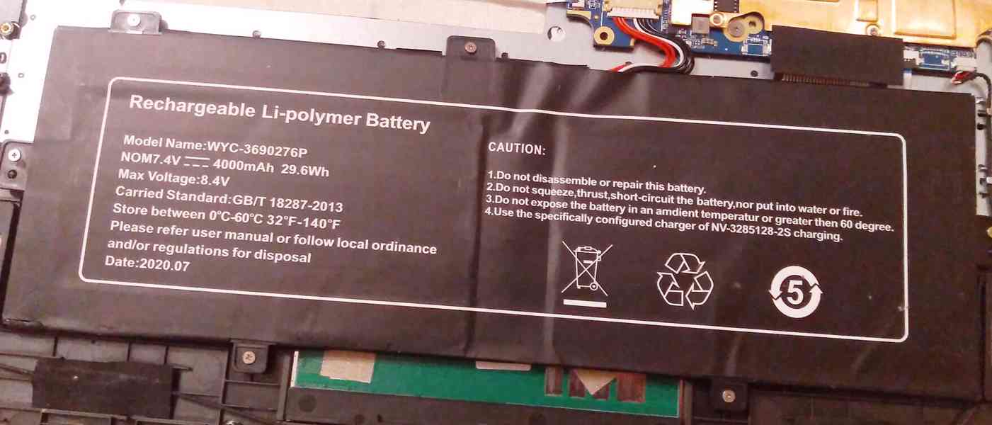 Adaptéry +baterie pro notebook UMAX VisionBook-100 % funkční - bazar ...