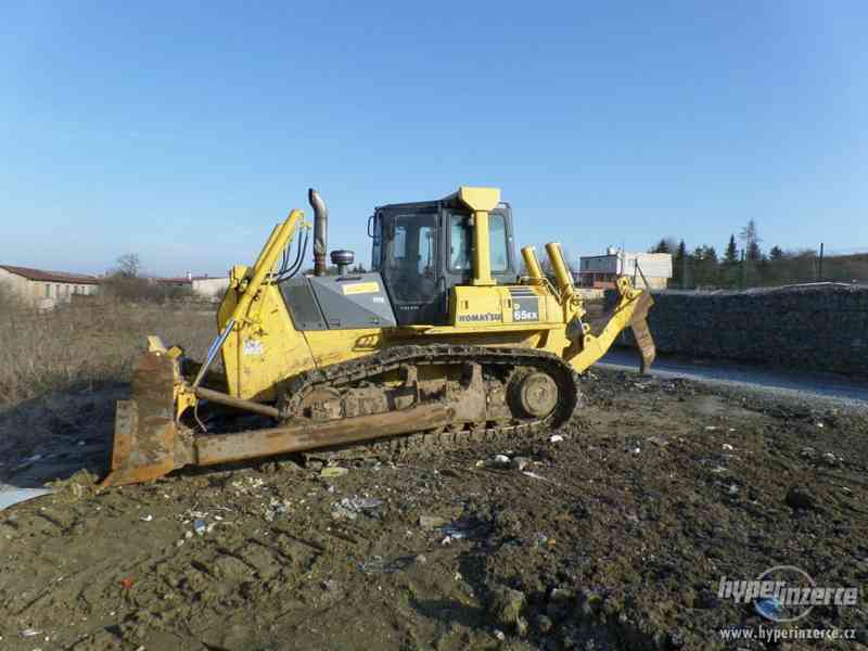 Predám dozer KOMATSU D65EX-15 - bazar - Hyperinzerce.cz