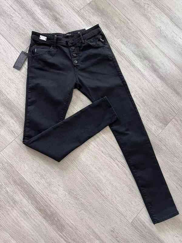 Repley - bazar - Hyperinzerce.cz