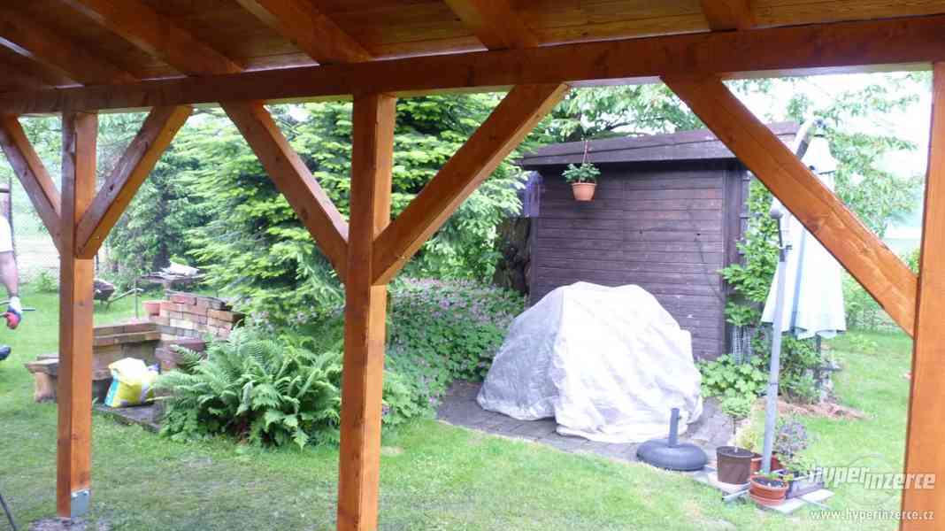 Pergola, přístřešek pro auto 6x4 m - bazar - Hyperinzerce.cz