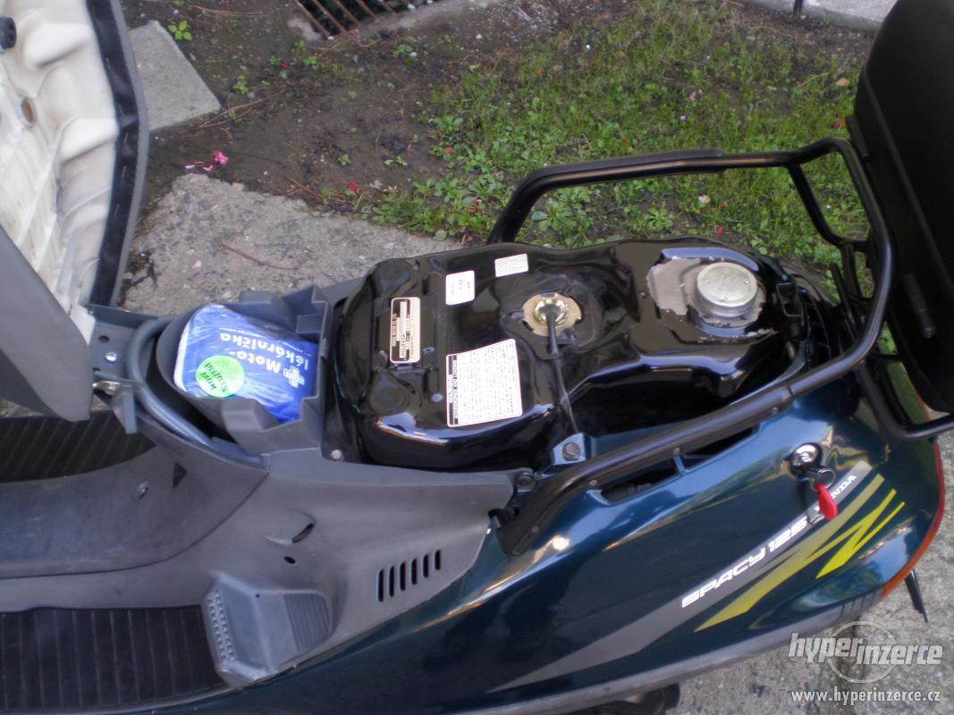 HONDA 125 Spacy, pěkná - bazar - Hyperinzerce.cz