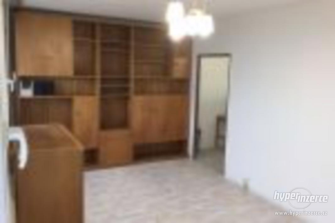 VÝHLED Pronájem bytu 2+1 s balkónem - Radimova, Břevnov - bazar - Hyperinzerce.cz