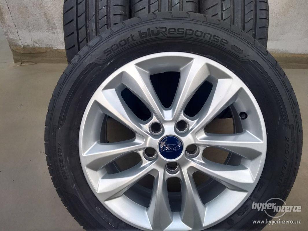 Alu kola Ford mondeo Focus 6,5x16 5x108 205/55R16 TOP STAV - bazar - Hyperinzerce.cz