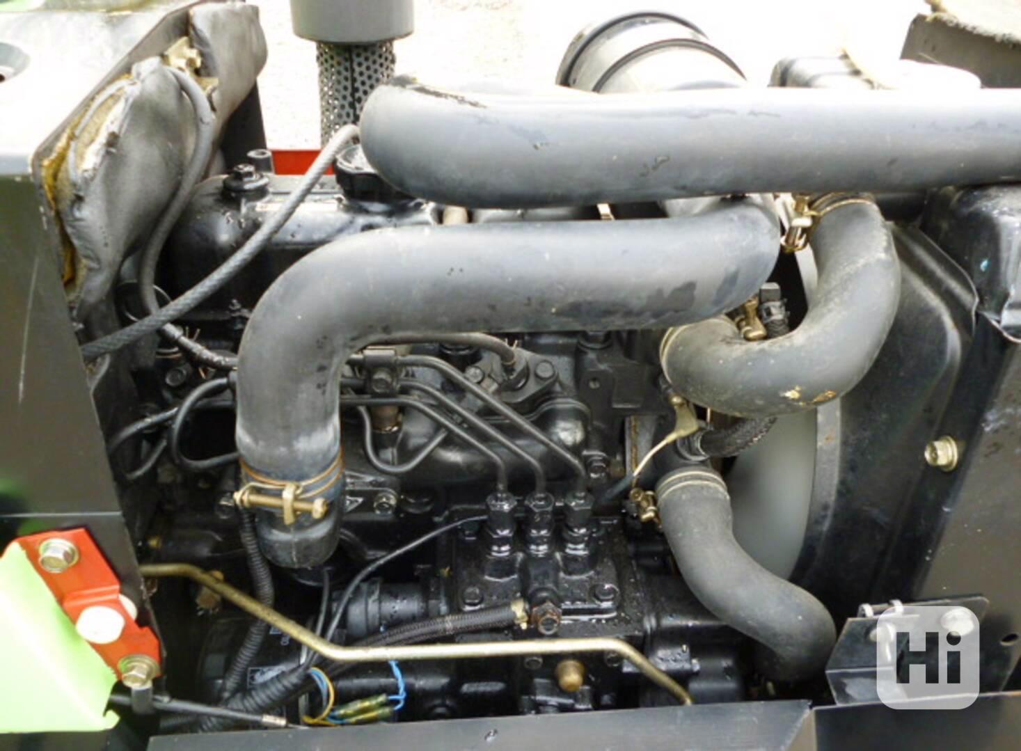 CASE INTERNATIONAL HYDRO 235 - bazar - Hyperinzerce.cz