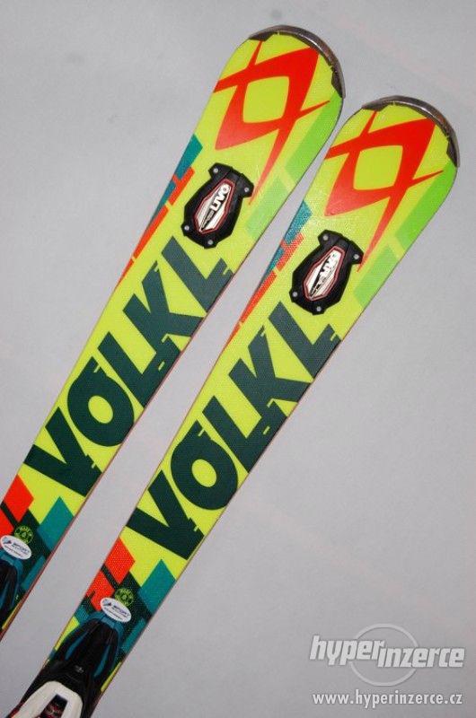Carvingové lyže Volkl Racetiger UVO SL 16/17 - bazar - Hyperinzerce.cz