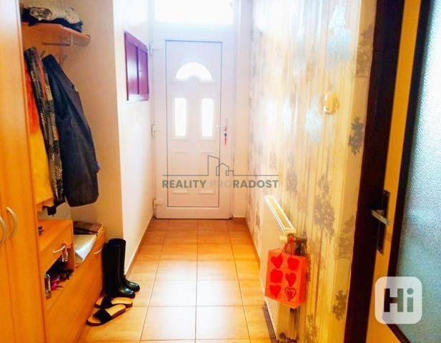 Prodej, Rodinný dům 5+1 s garáží, Novosedly okr. Břeclav - bazar - Hyperinzerce.cz