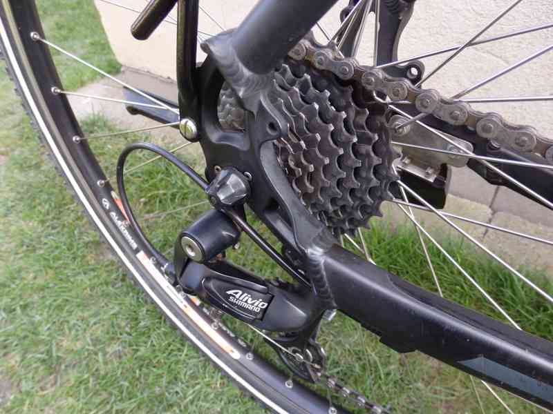 Prodám pánské trekové kolo Merida Crossway 8500 - bazar - Hyperinzerce.cz