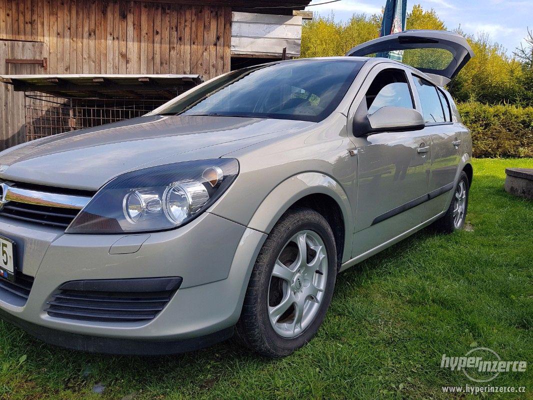 Opel astra H hatchback 1.6 16V 77kW, r.v. 2006 - bazar - Hyperinzerce.cz