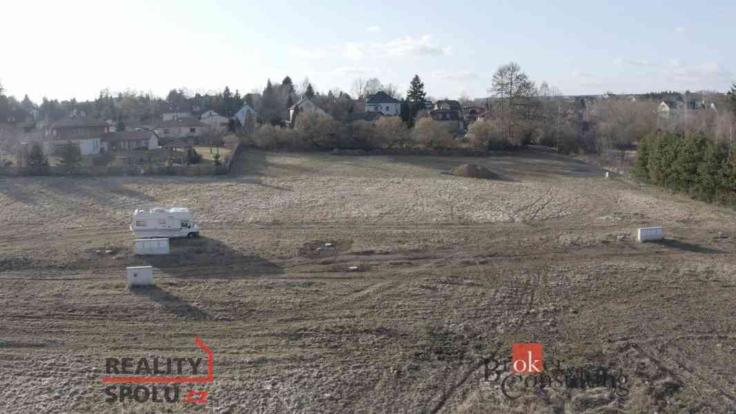 Prodej, Pozemky pro bydlení, 1016 m2 - - bazar - Hyperinzerce.cz