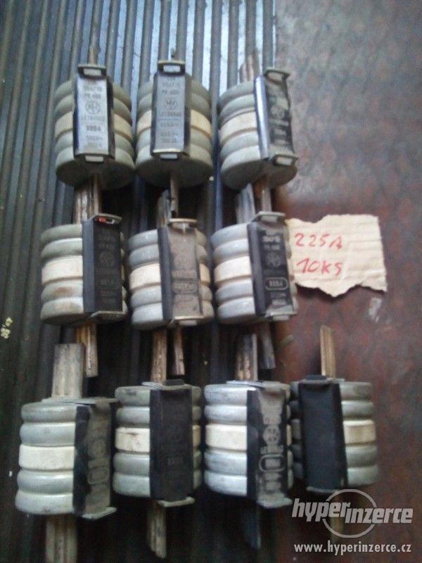 pojistky - bazar - Hyperinzerce.cz