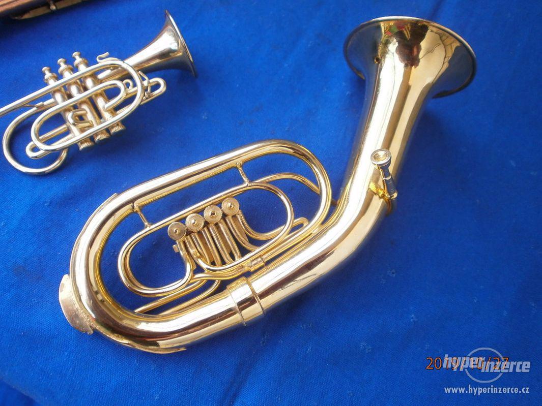 Hudební nástroje - bazar - Hyperinzerce.cz