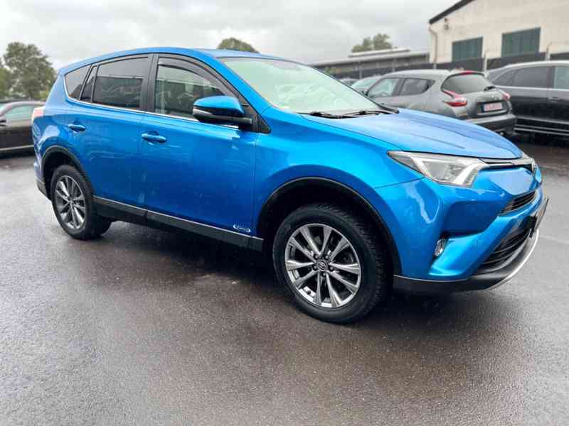 Toyota RAV 4 2,0i EDITION 4X4 benzín 112kw - bazar - Hyperinzerce.cz