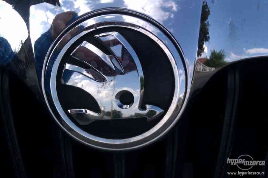 prodam nove znaky skoda nove LOGO - bazar - Hyperinzerce.cz
