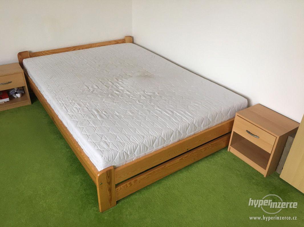 Postel 160x200 cm s roštem a matrací - bazar - Hyperinzerce.cz